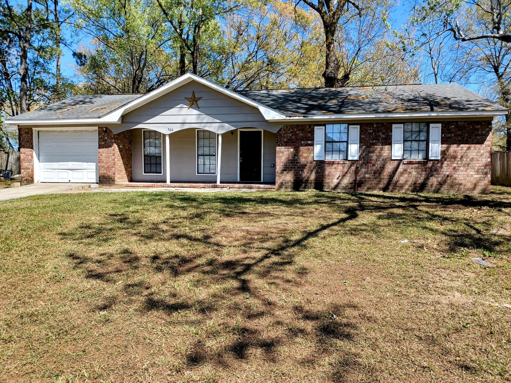 306 David Ct, Ladson, SC 29456 - See Est. Value, Schools & More