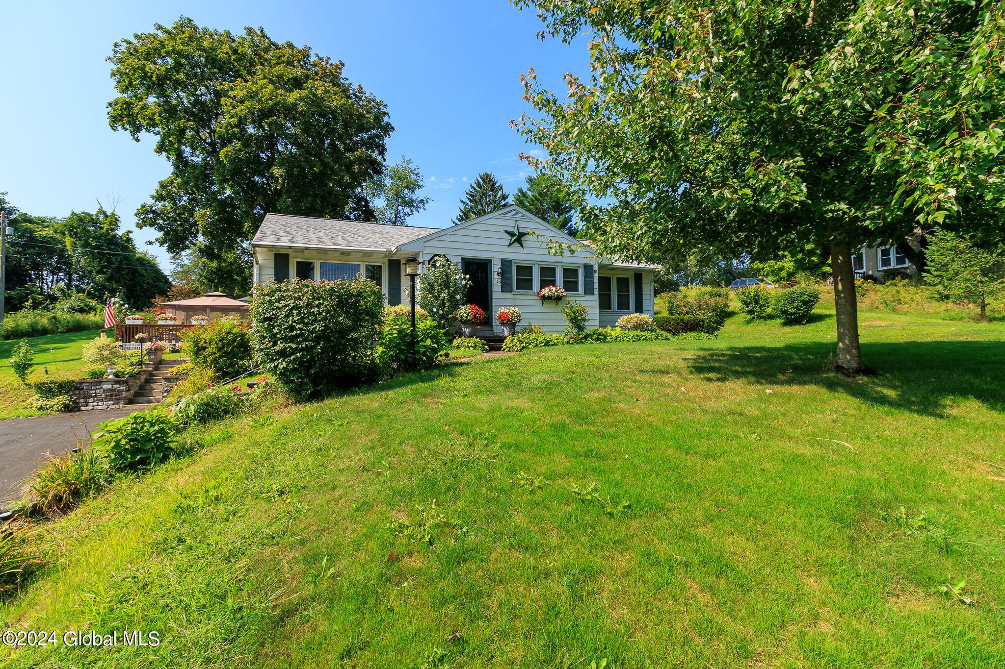 29 Grange Road, Troy, NY 12180 - See Est. Value, Schools & More