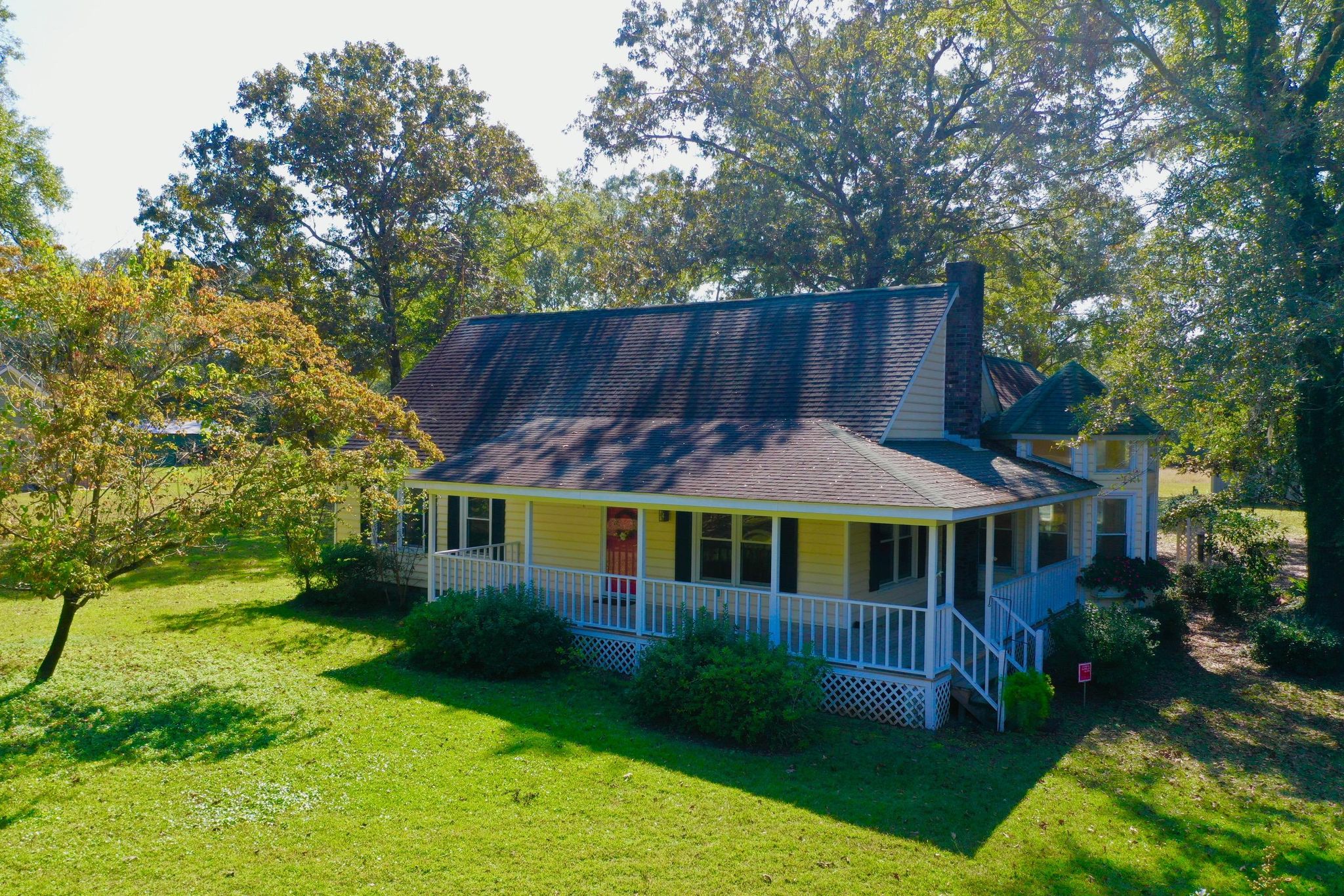 5533 County Line Rd, Ravenel, SC 29470 - See Est. Value, Schools & More