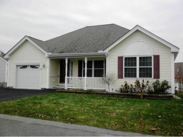 4 Madeleine Ct, Hudson, NH 03051 - See Est. Value, Schools & More