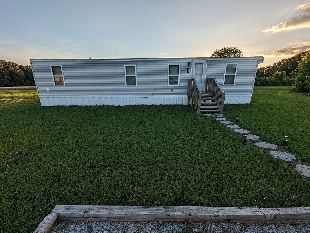 152 Chris Byrd Dr, Toney, AL 35773 - See Est. Value, Schools & More