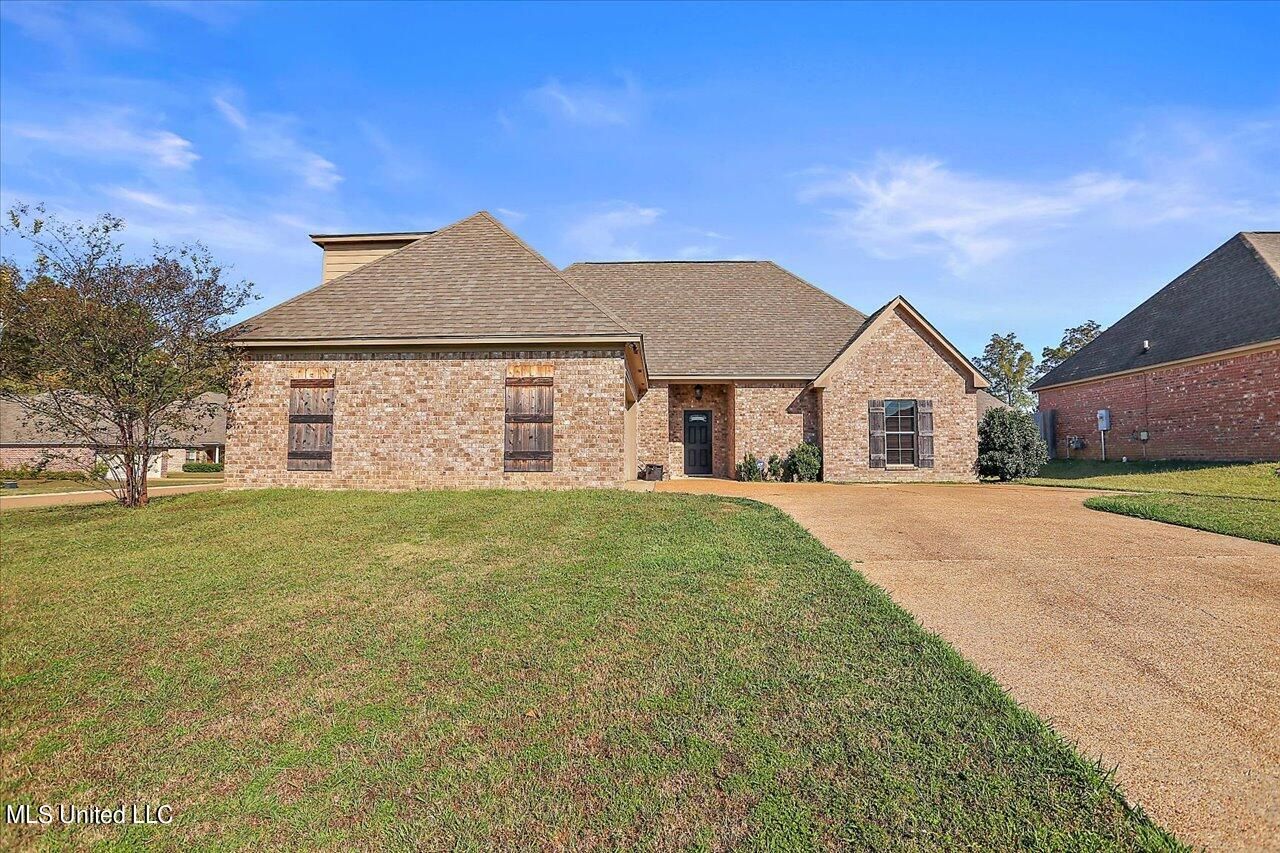 122 Countrywood Pl, Pearl, MS 39208 - See Est. Value, Schools & More