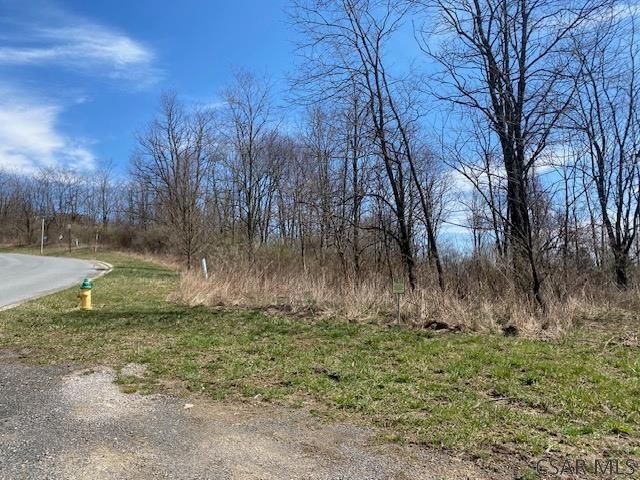 6 Old Farm Ln #6, Johnstown, PA 15904 - See Est. Value, Schools & More