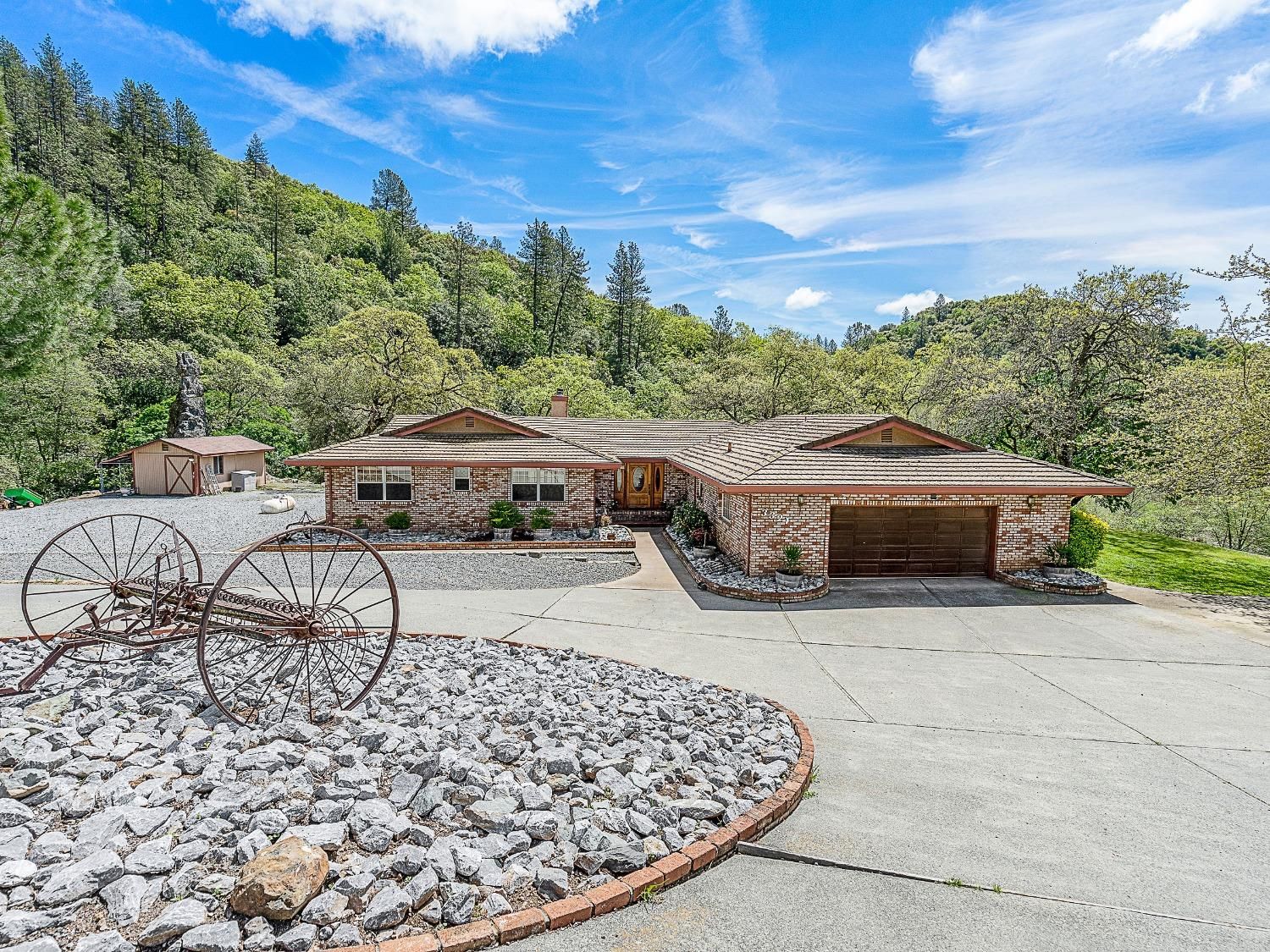 3321 Magic Morgan Trl, Cool, CA 95614 - See Est. Value, Schools & More