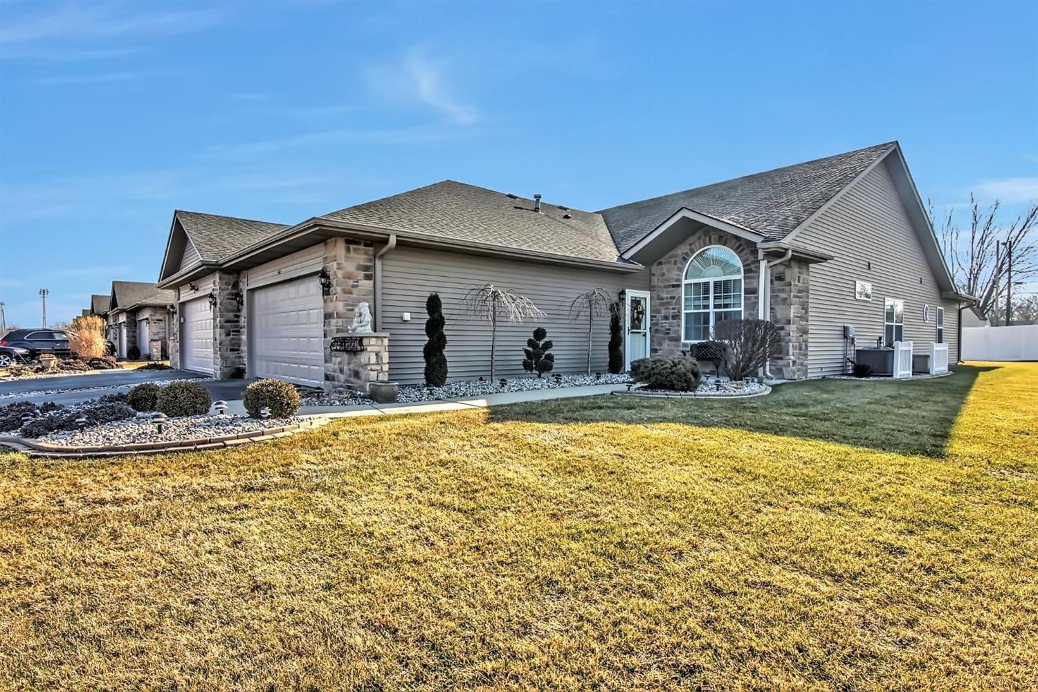 541 Cochran Dr, Crown Point, IN 46307 - See Est. Value, Schools & More