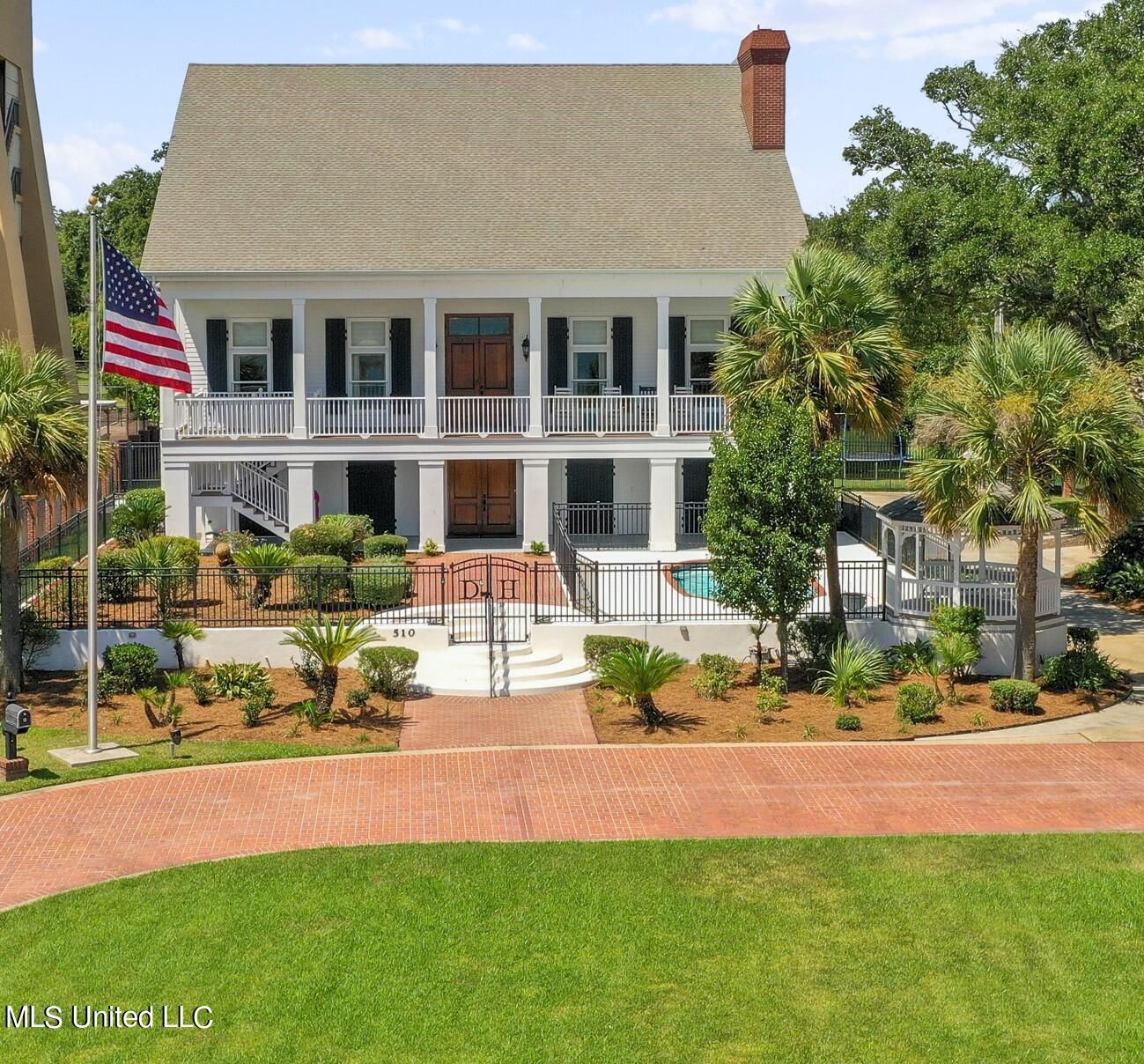 510 Beach Blvd, Biloxi, MS 39530 - See Est. Value, Schools & More