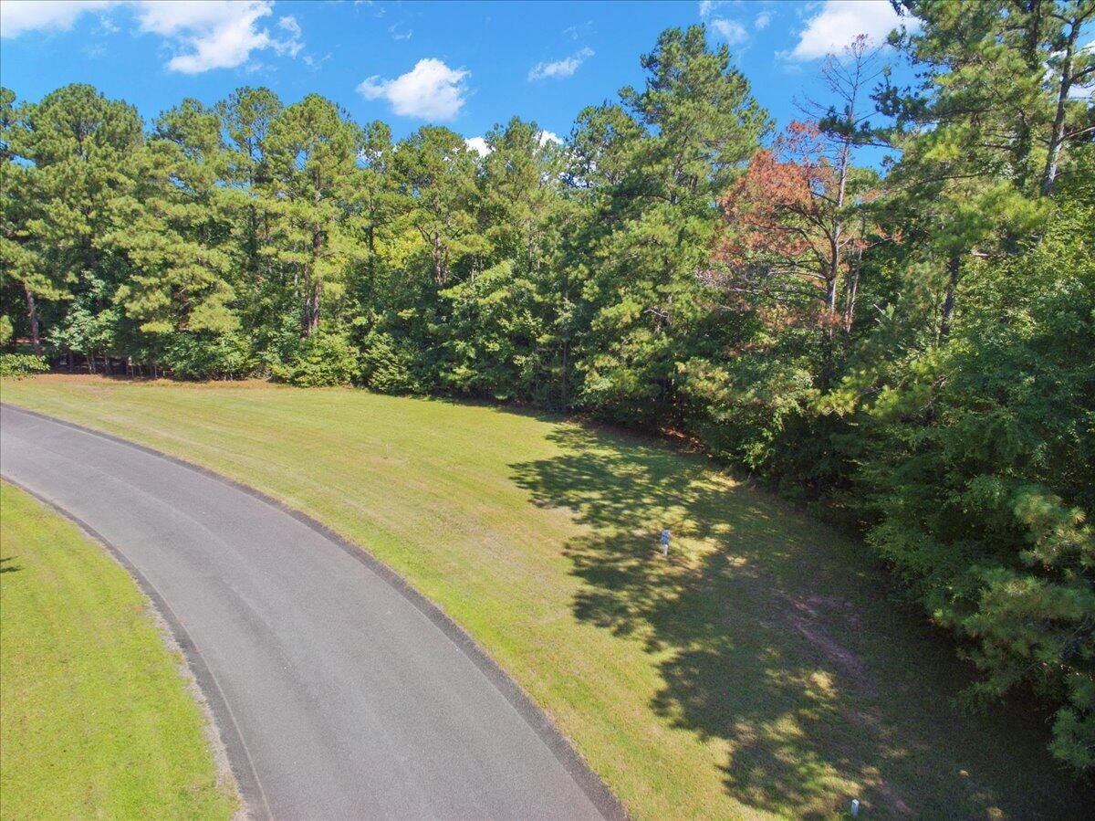 21 Peter Carnes Dr, North Augusta, SC 29860 - See Est. Value, Schools ...