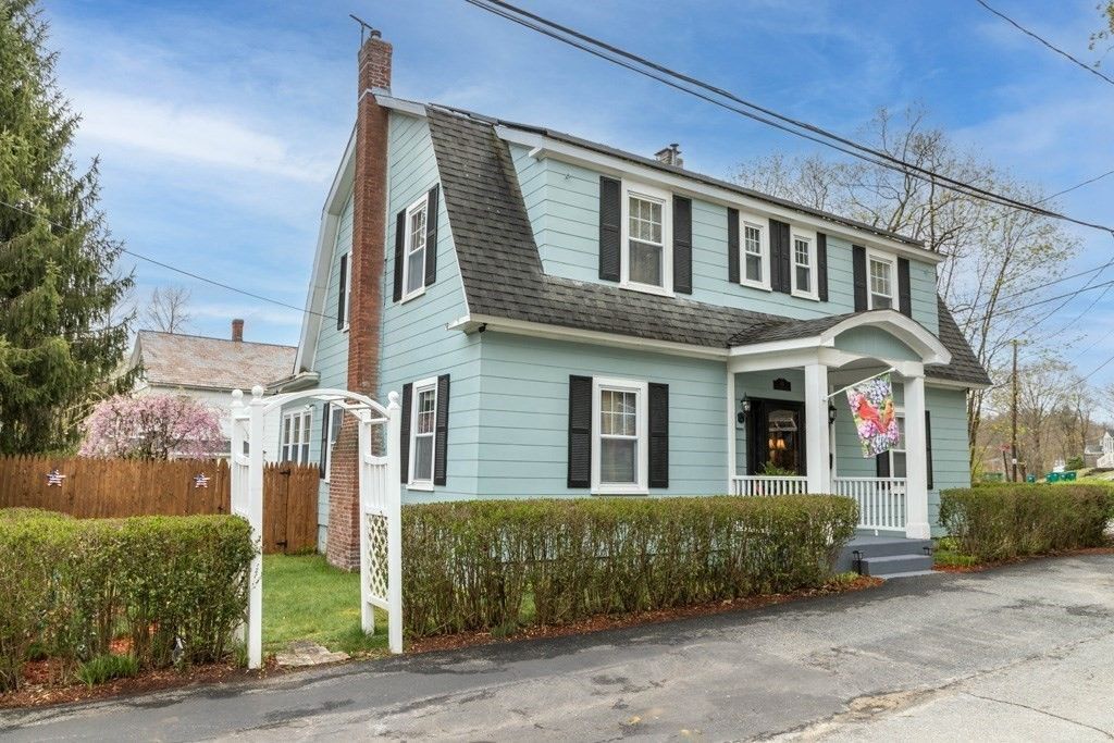 65 Overland St, Fitchburg, MA 01420 - See Est. Value, Schools & More