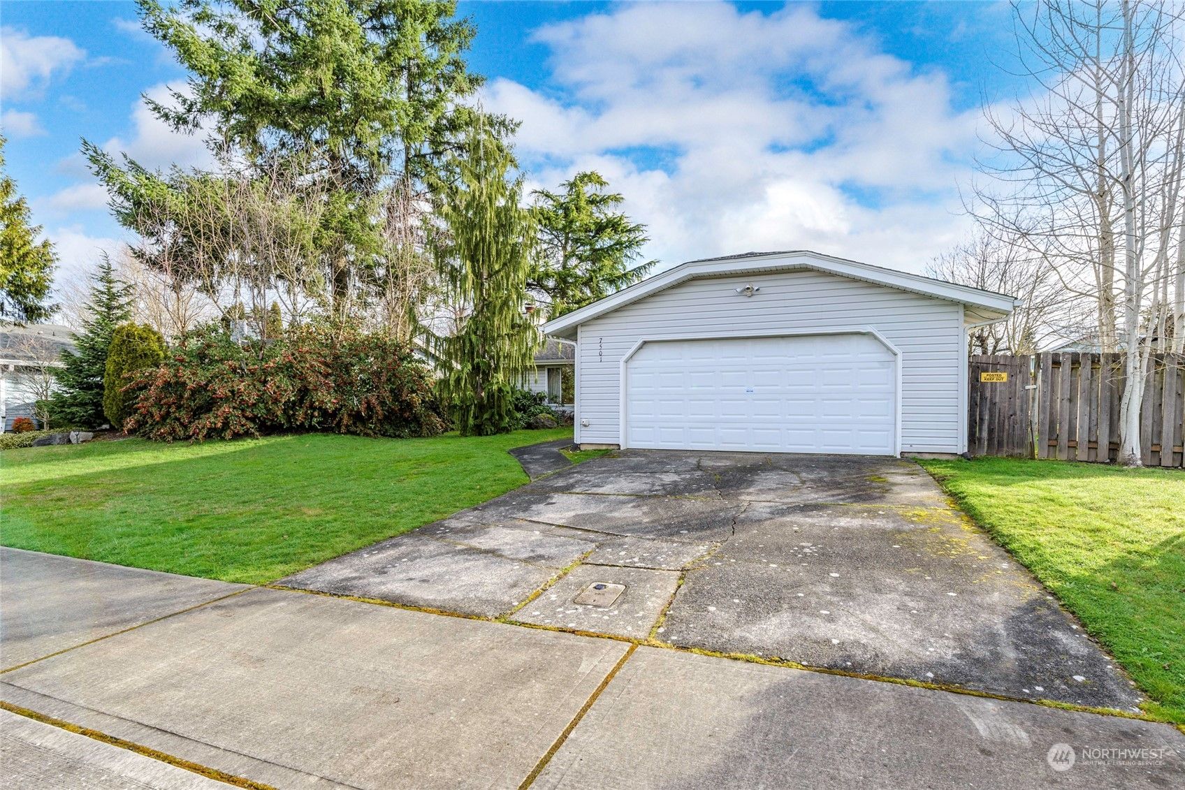 7501 S Ainsworth Avenue, Tacoma, WA 98408 - See Est. Value, Schools & More