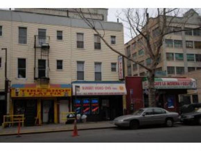 952 3rd Ave, Brooklyn, NY 11232 - See Est. Value, Schools & More