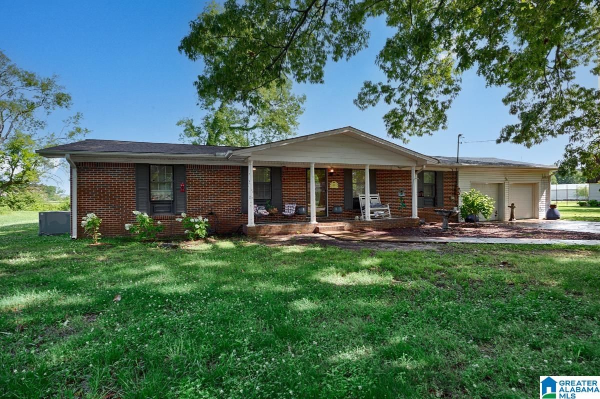 110 Hamaker St SW, Decatur, AL 35603 - See Est. Value, Schools & More