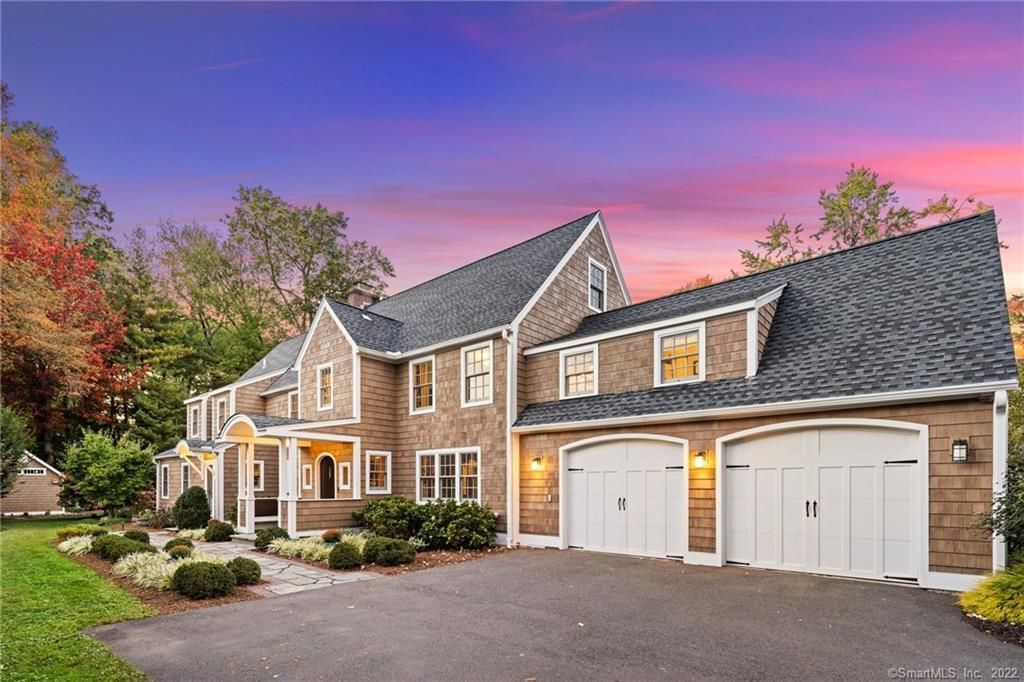 11 Chelsea Lane, West Hartford, CT 06119 - See Est. Value, Schools & More