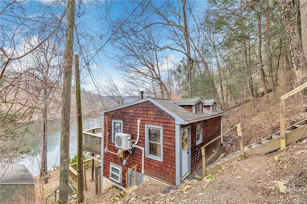 141 Edgelake Dr, Sandy Hook, CT 06482 | Trulia