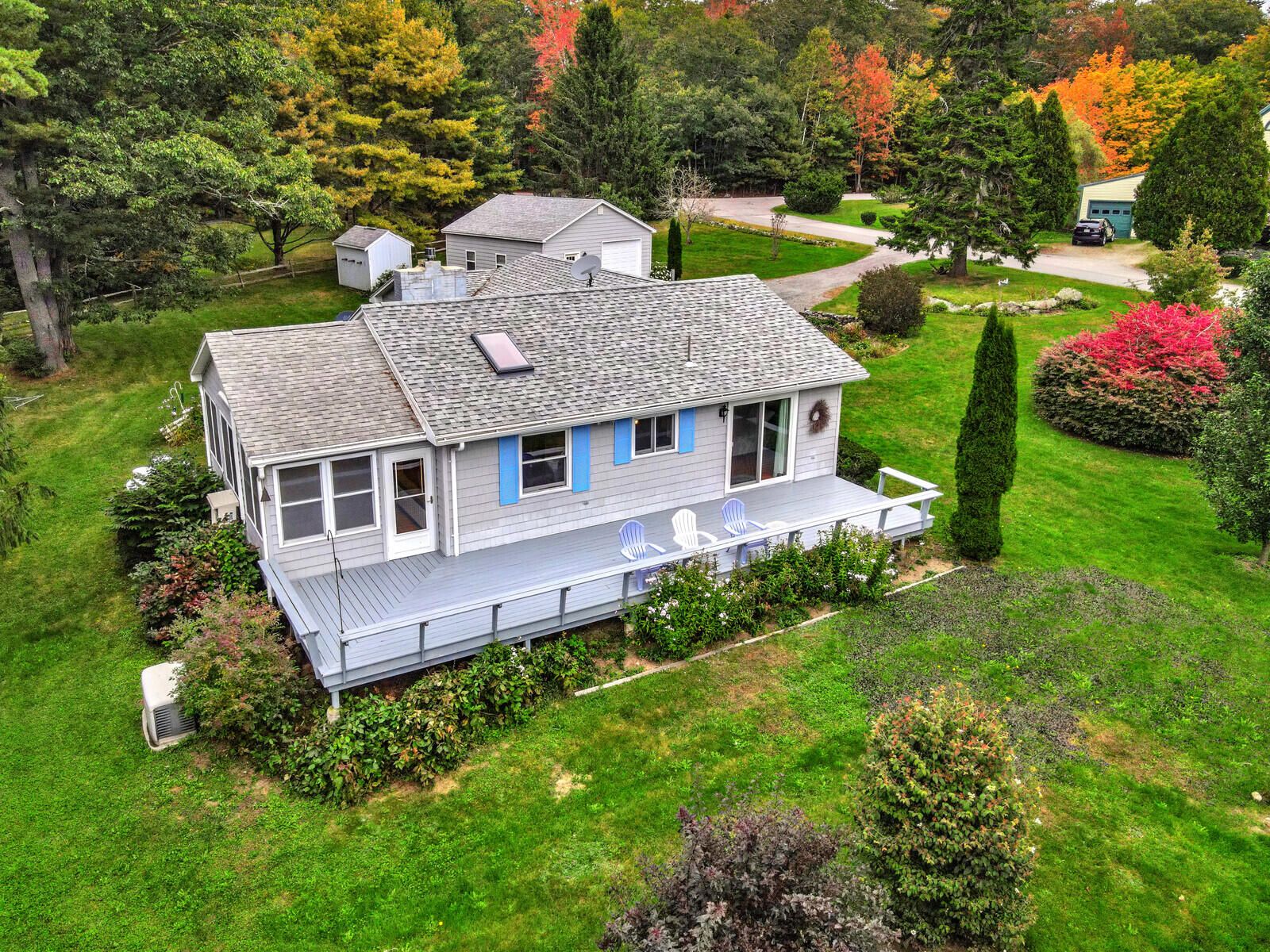 5 Quarry Point Road, Edgecomb, ME 04556 - See Est. Value, Schools & More
