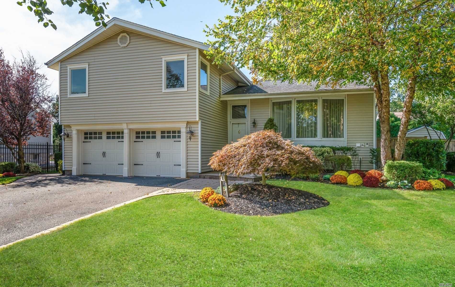 5 Sutton Ter, Jericho, NY 11753 - See Est. Value, Schools & More