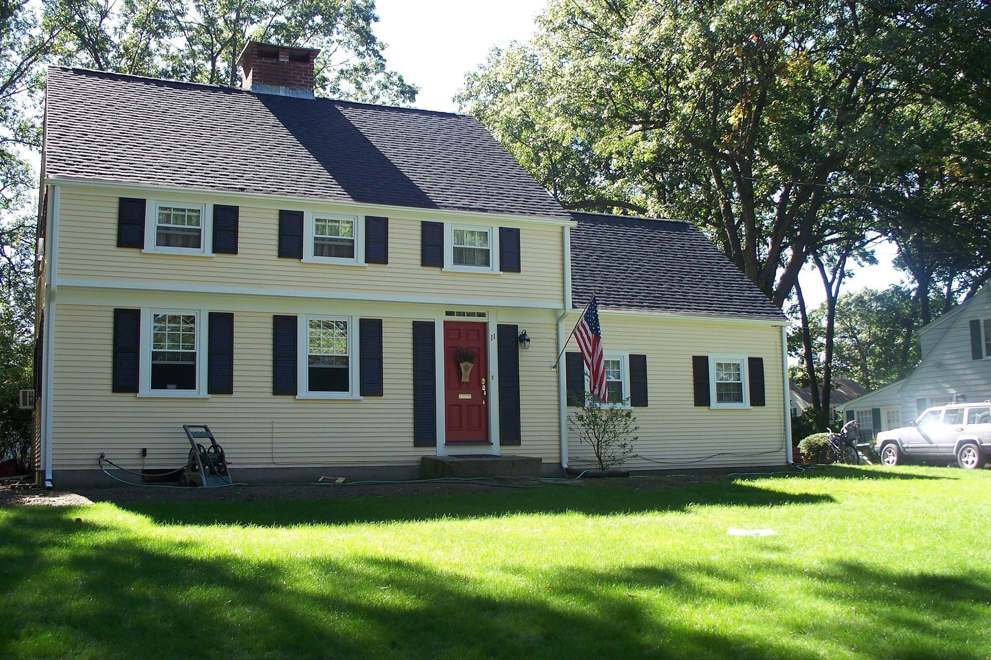 11 Meredith Dr, Cranston, RI 02920 - See Est. Value, Schools & More