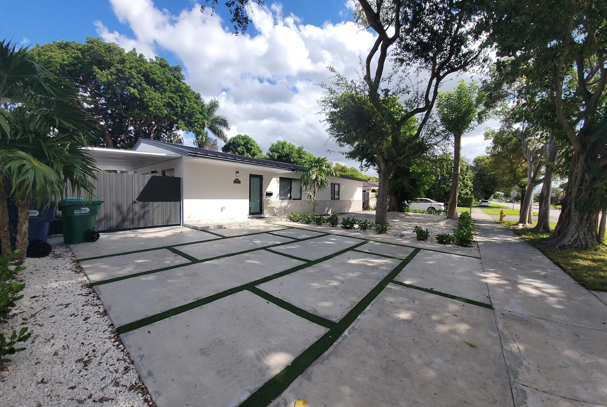 12881 SW 47th St, Miami, FL 33175 - See Est. Value, Schools & More