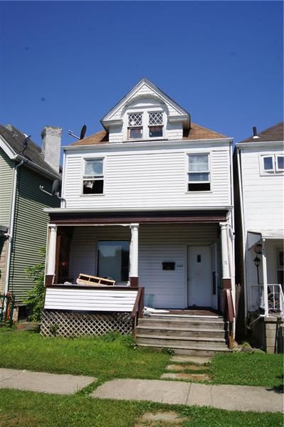 131 Lafayette Ave, Vandergrift, PA 15690 - See Est. Value, Schools & More