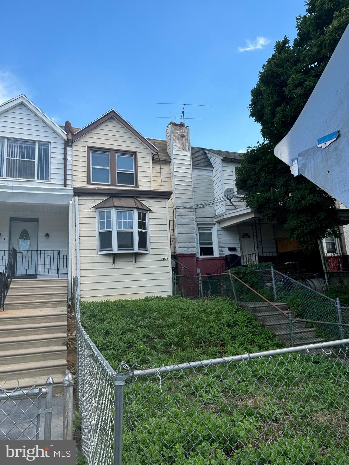 7037 Clover Ln, Upper Darby, PA 19082 - See Est. Value, Schools & More