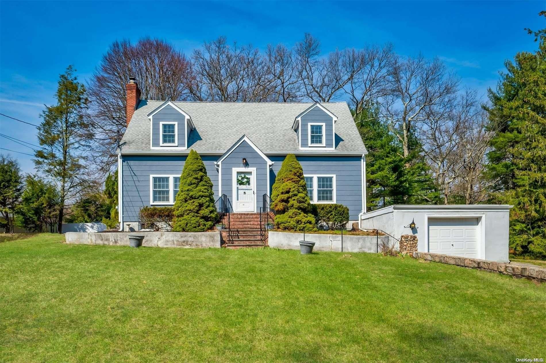 12 Rose Court, Northport, NY 11768 - See Est. Value, Schools & More