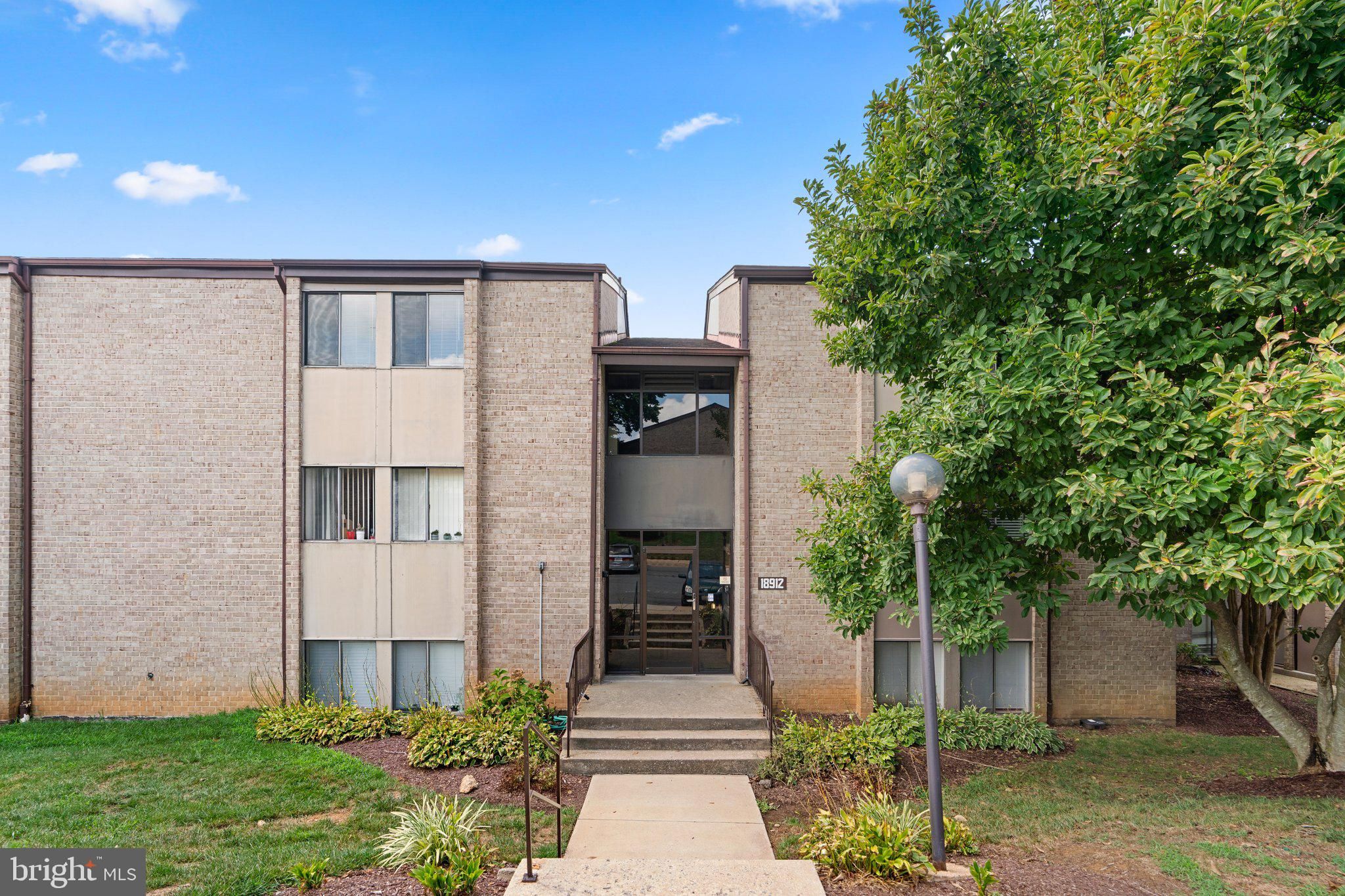 18912 Smoothstone Way #5, Montgomery Village, MD 20886 - See Est. Value, Schools & More