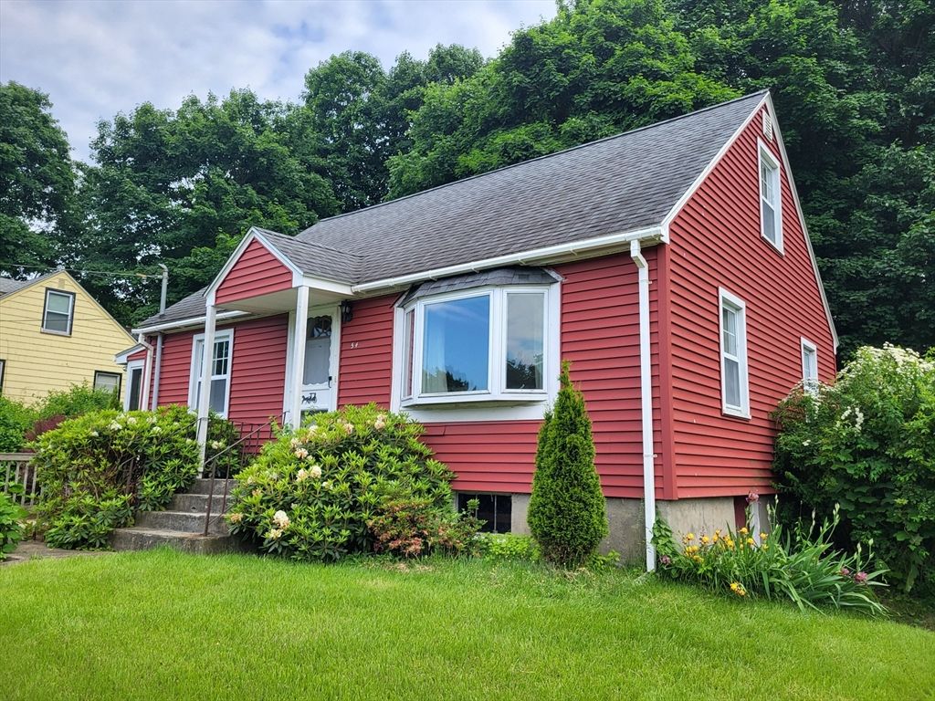 54 Colby Ave, Worcester, MA 01605 - See Est. Value, Schools & More