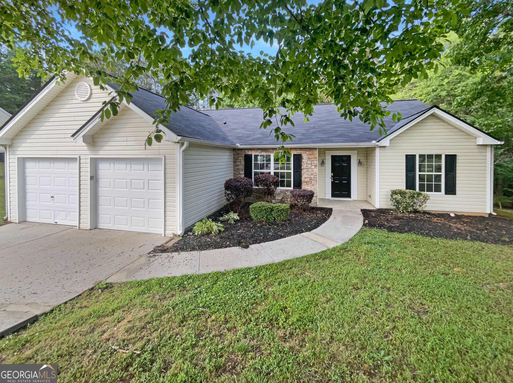 413 Crested View Dr, Loganville, GA 30052 - See Est. Value, Schools & More