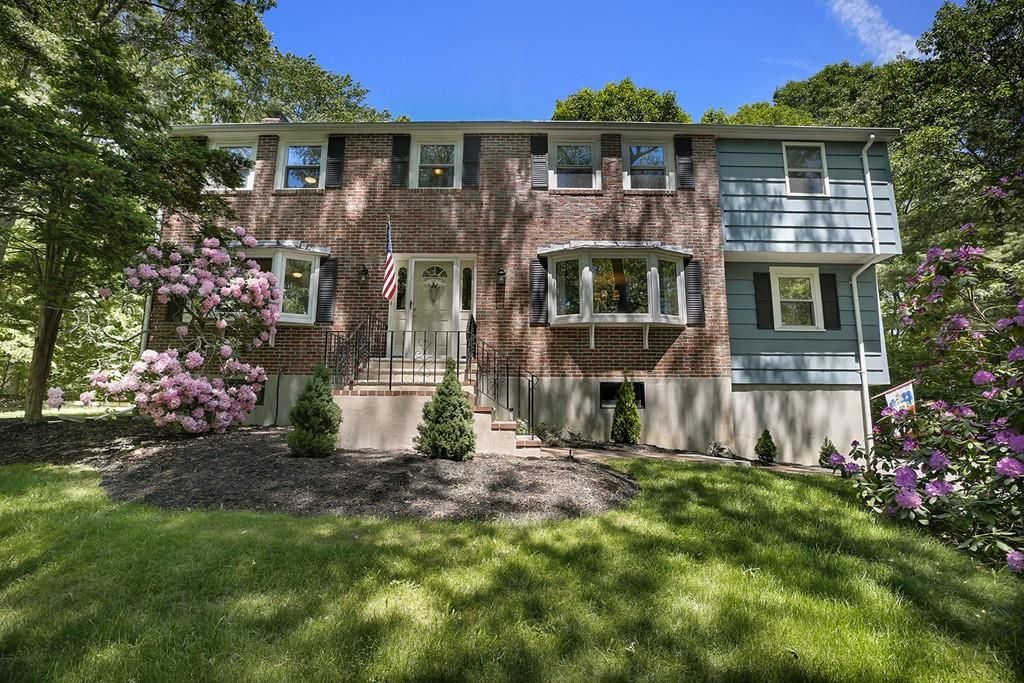 24 Deborah Dr, Walpole, MA 02081 - See Est. Value, Schools & More