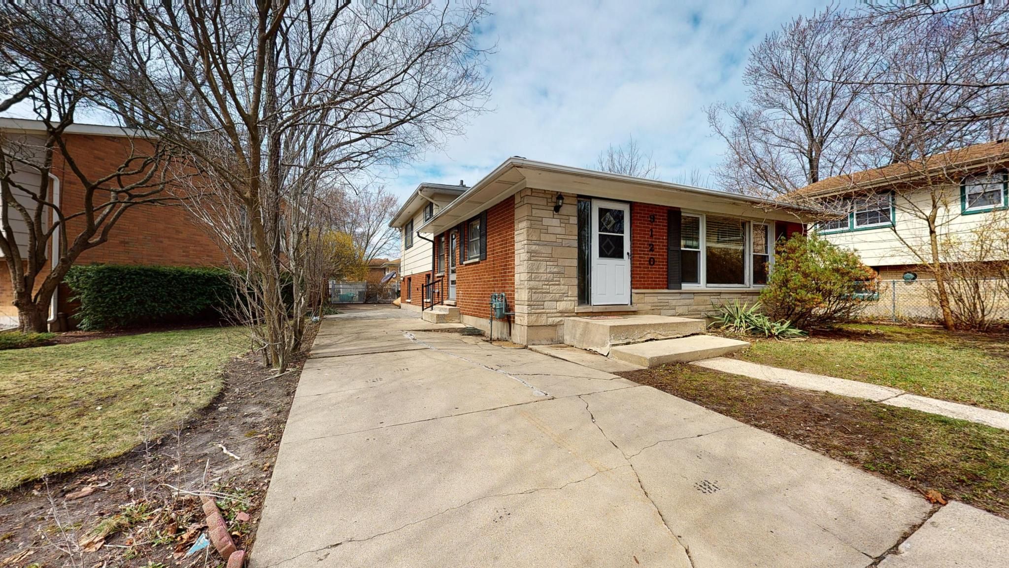 9120 E Prairie Rd, Evanston, IL 60203 - See Est. Value, Schools & More