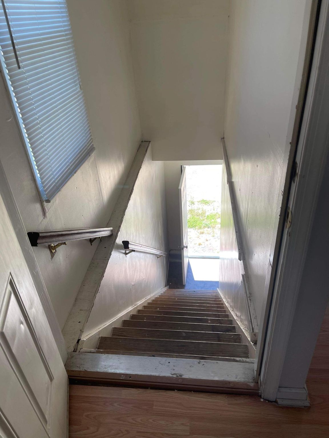 3800 Kecoughtan Rd, Hampton, VA 23669 - See Est. Value, Schools & More