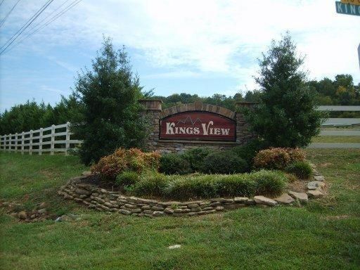 1950 King View Loop, Sevierville, TN 37876 - See Est. Value, Schools & More