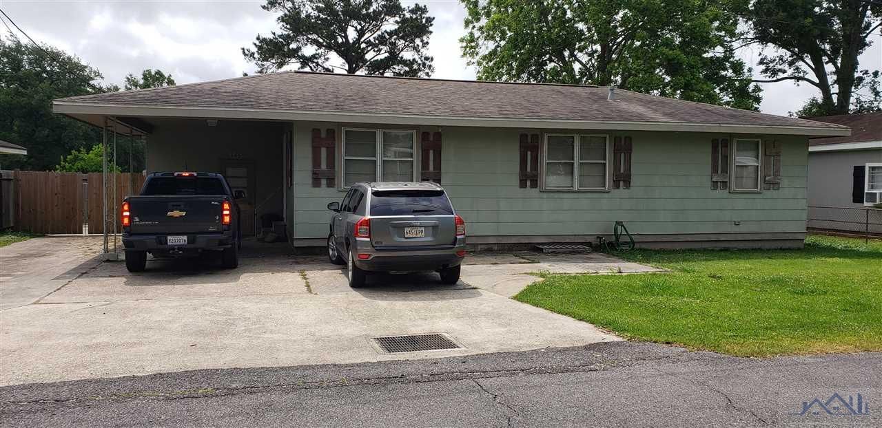 145 Danos St, Raceland, LA 70394 | Trulia