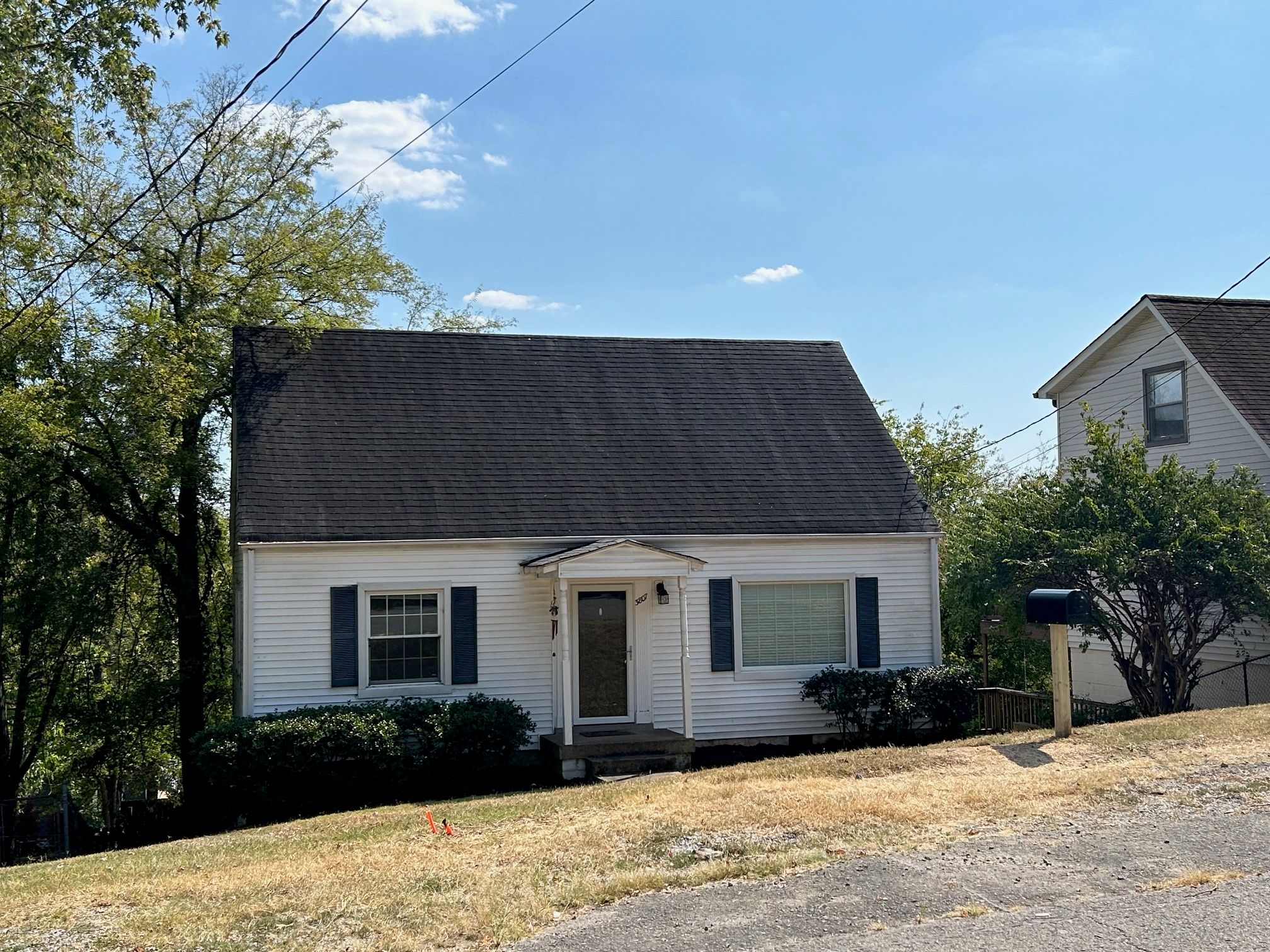 3807 Lookout Dr, Nashville, TN 37209 - See Est. Value, Schools & More