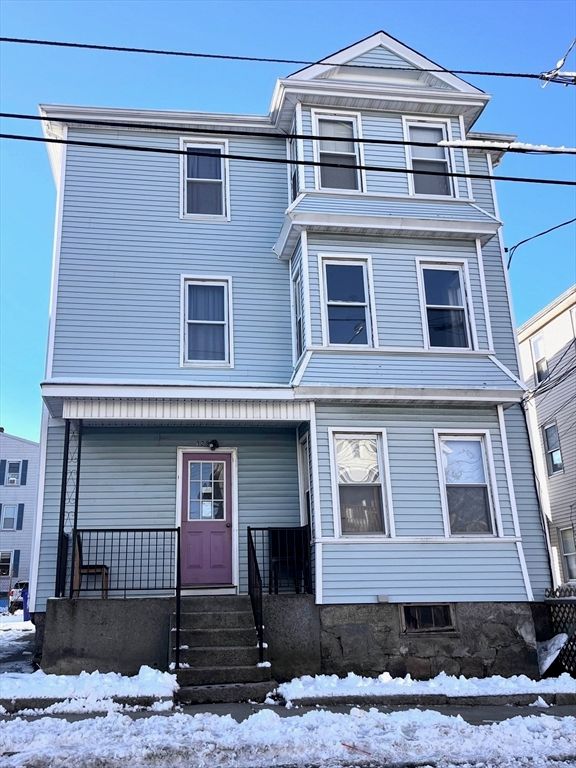 129 County St, Fall River, MA 02723 - See Est. Value, Schools & More