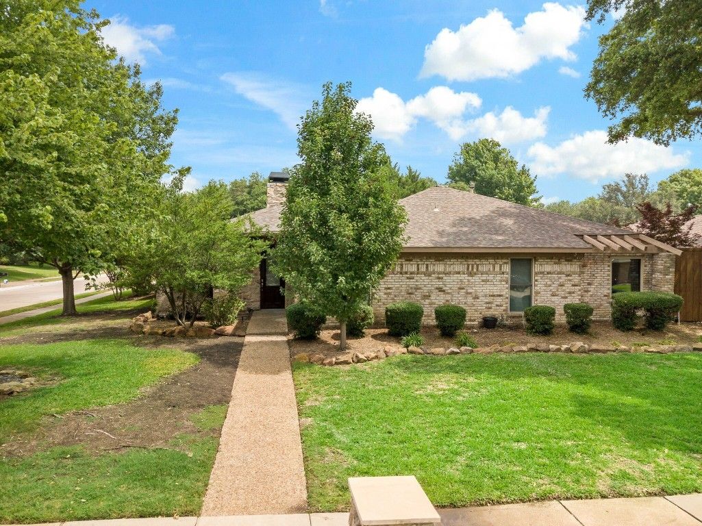 3229 Cross Bend Rd, Plano, TX 75023 - See Est. Value, Schools & More