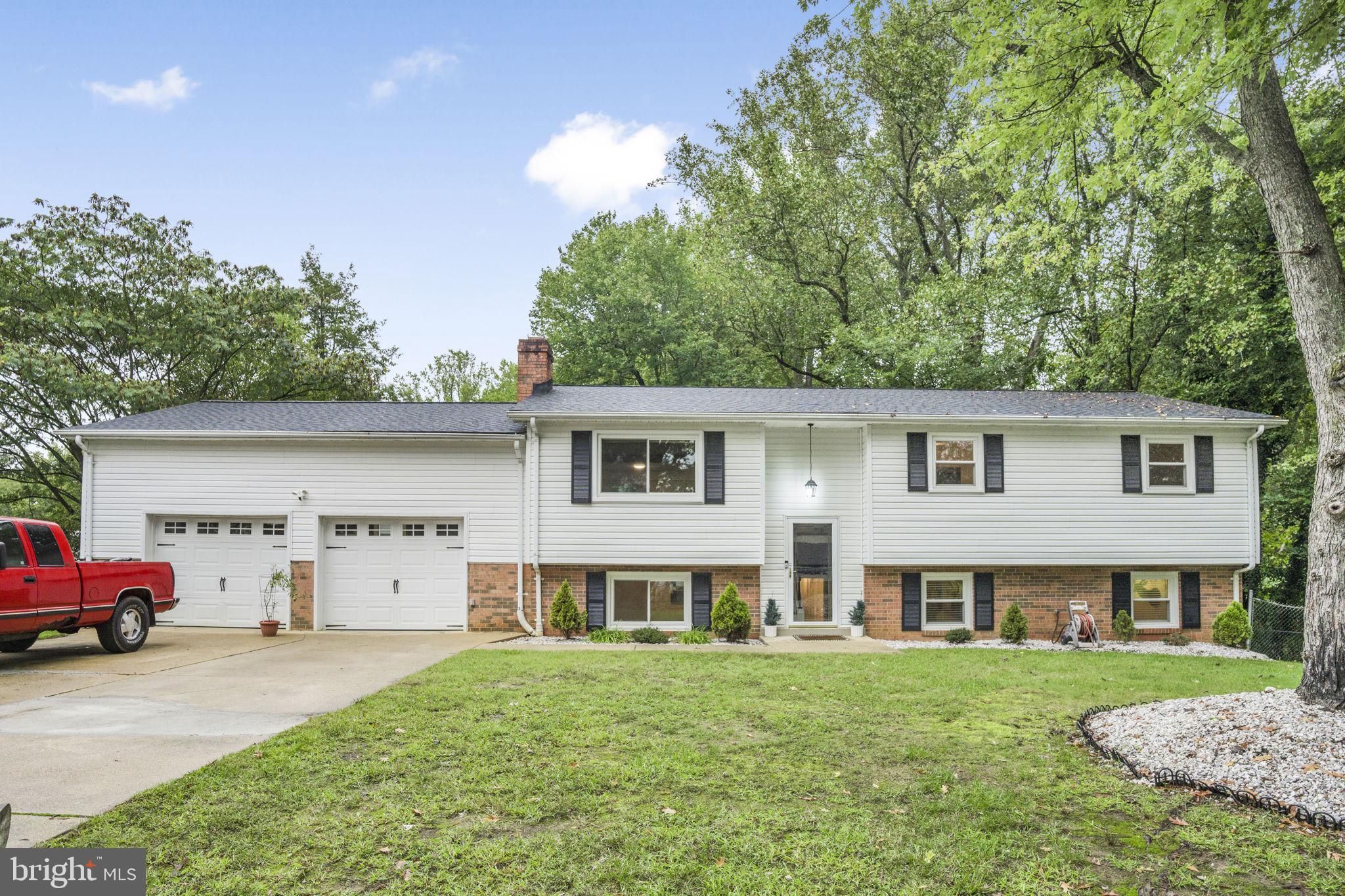 10586 White Stag Rd, La Plata, MD 20646 - See Est. Value, Schools & More