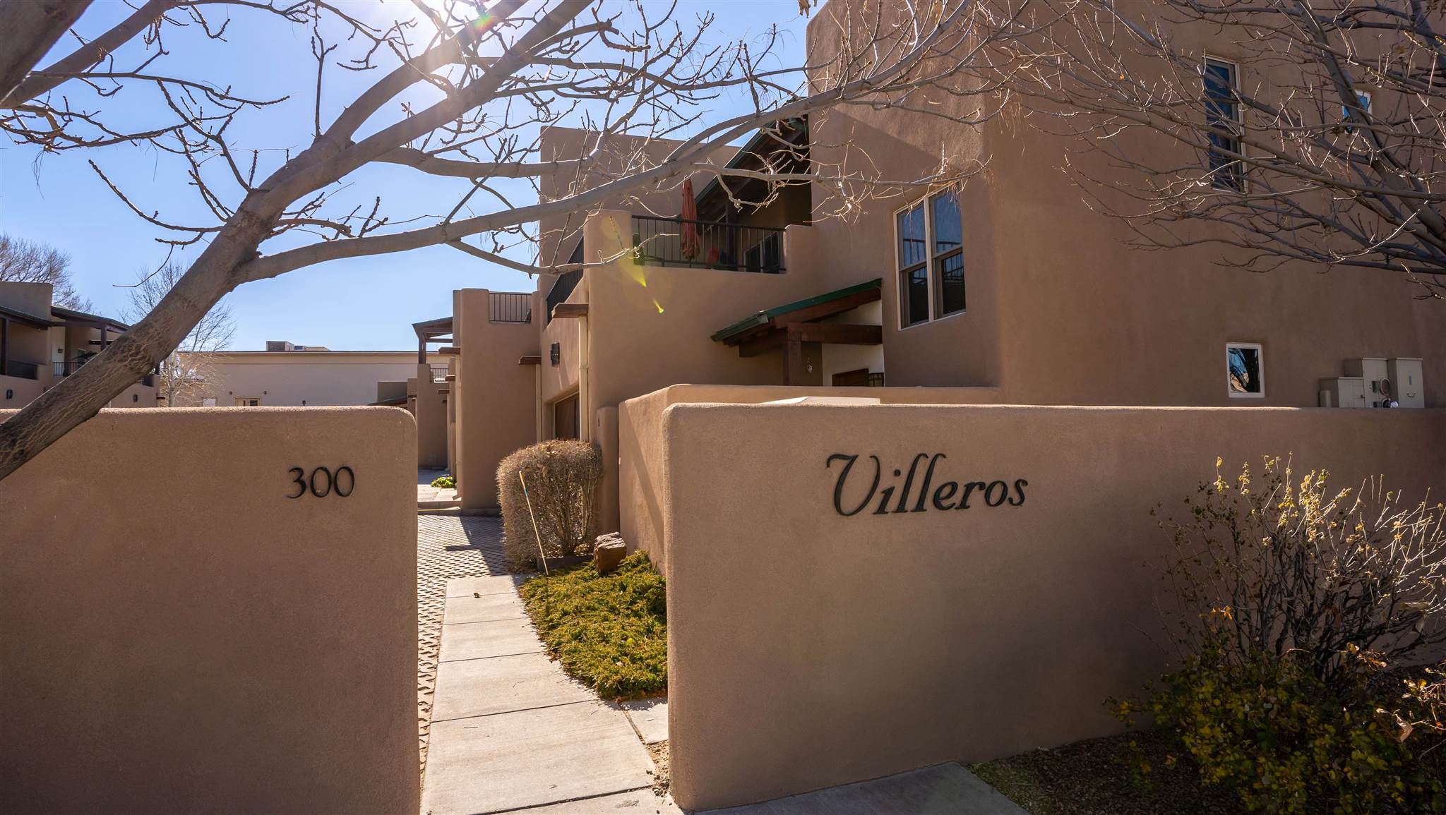 300 Camino De Los Marquez, Santa Fe, NM 87505 - See Est. Value, Schools ...