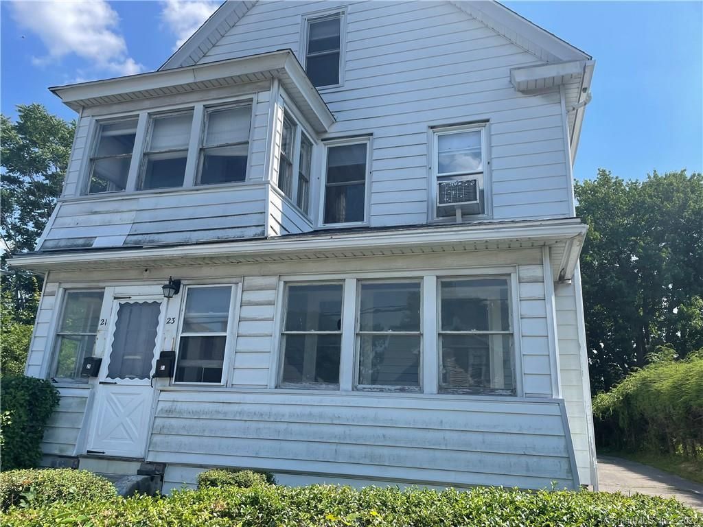 21 Lawlor St, Waterbury, CT 06708 - See Est. Value, Schools & More