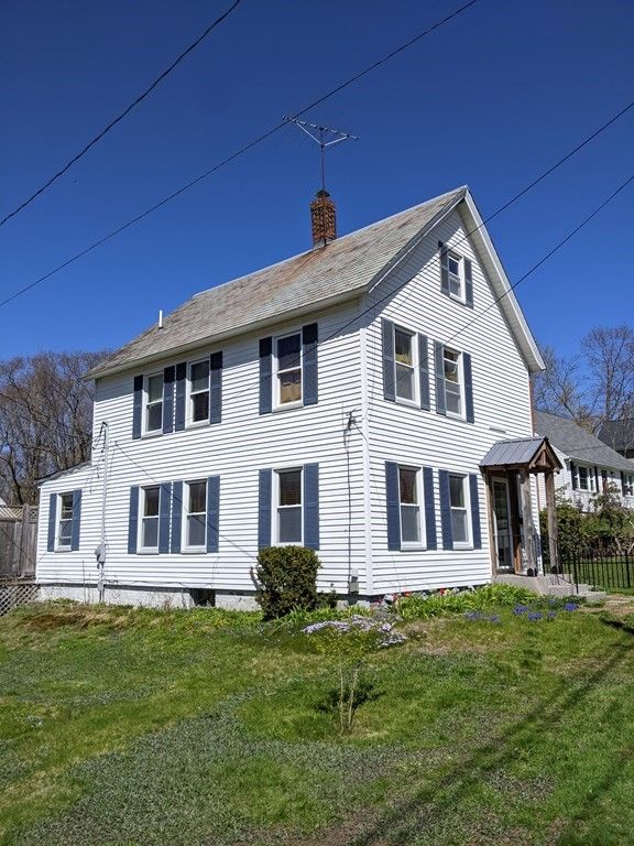 695 Blossom St, Fitchburg, MA 01420 | Trulia