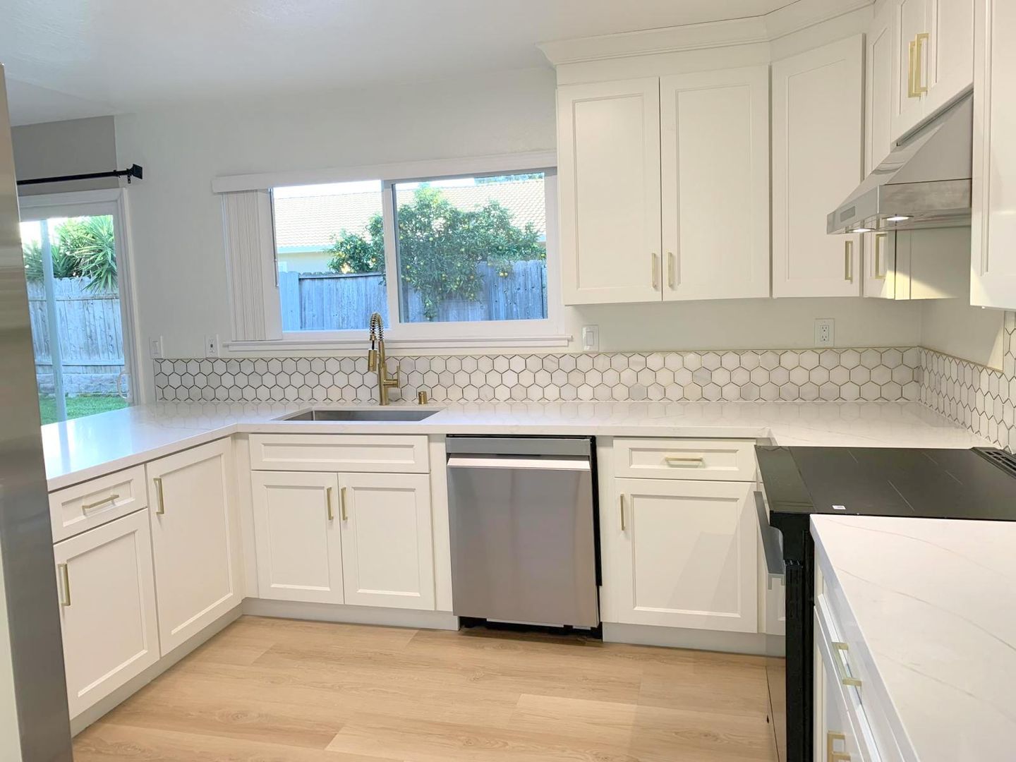 3220 El Suyo Dr, San Ramon, CA 94583 - See Est. Value, Schools & More