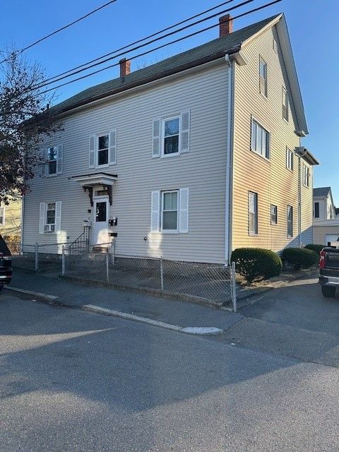 43 Butler St #2R, Salem, MA 01970 - See Est. Value, Schools & More