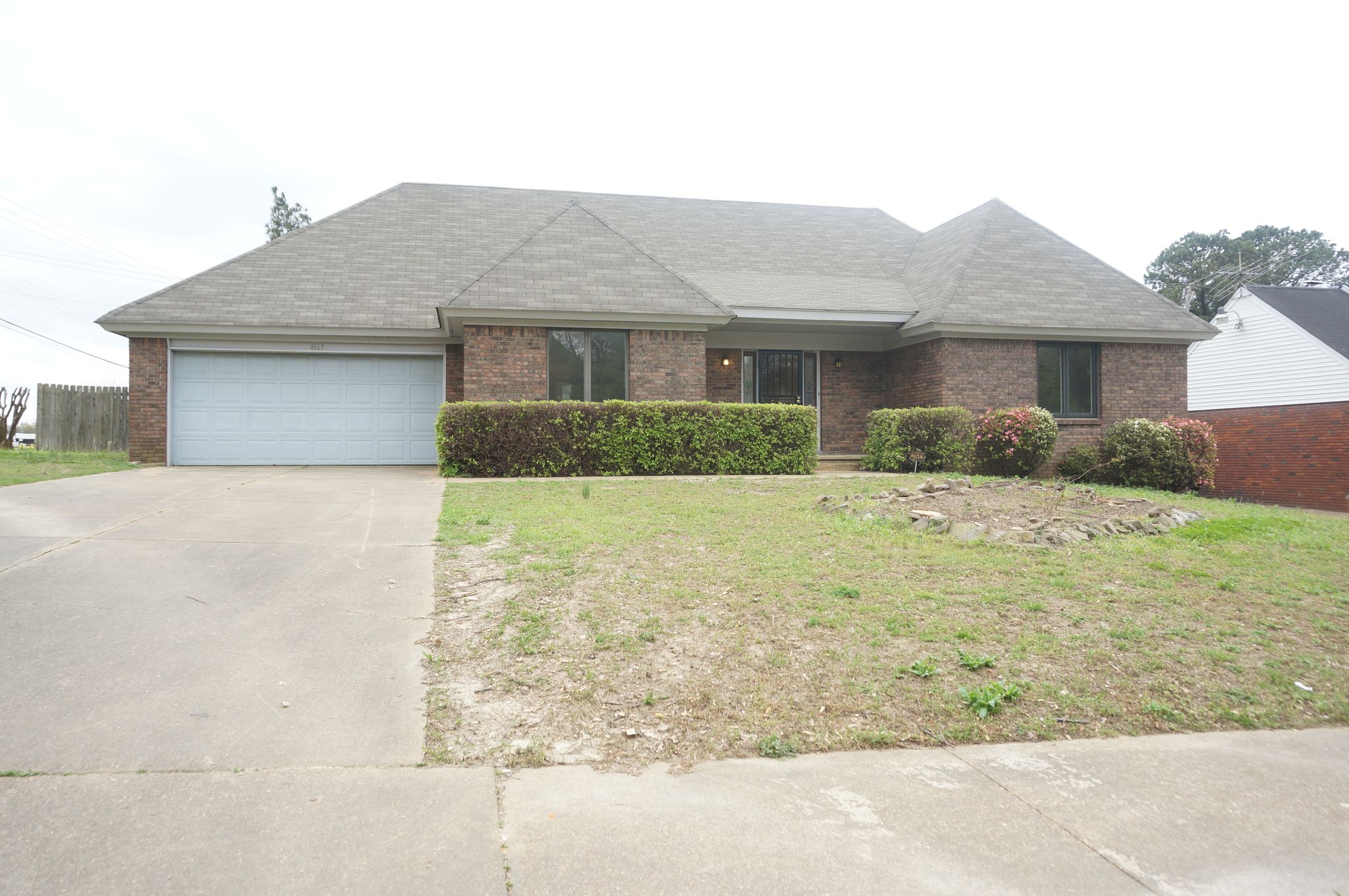 4663 Wooddale Ave, Memphis, TN 38118 - See Est. Value, Schools & More