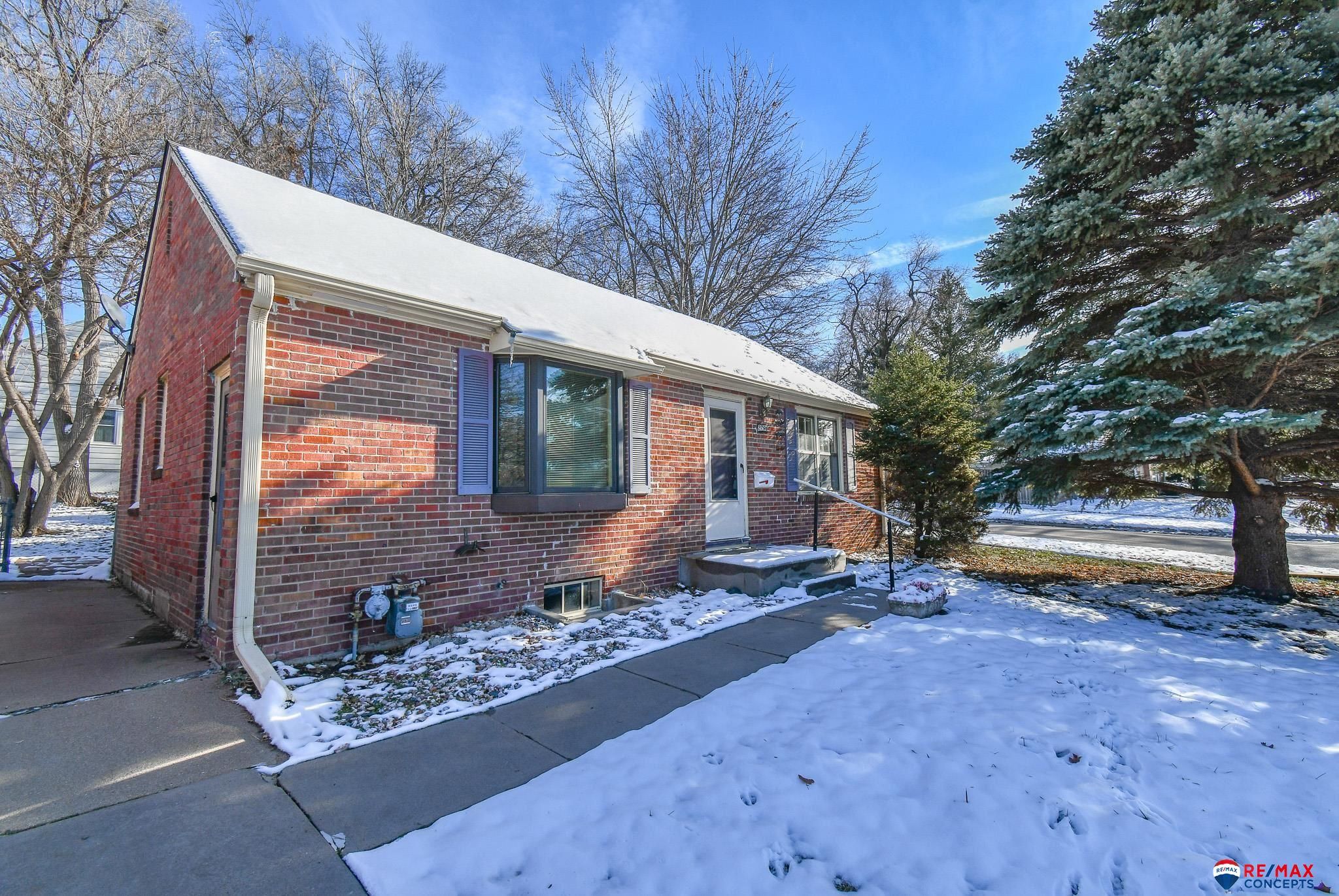 2796 S 34th St, Lincoln, NE 68506 - See Est. Value, Schools & More