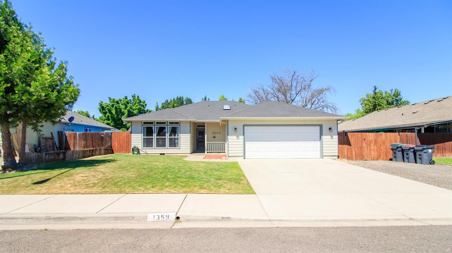 1359 Greentree Way, Central Pt, OR 97502 - See Est. Value, Schools & More