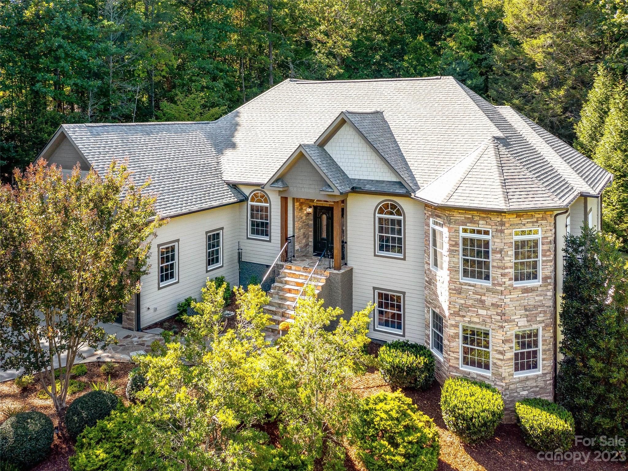 7 Wrights Cove Trl, Fairview, NC 28730 - See Est. Value, Schools & More