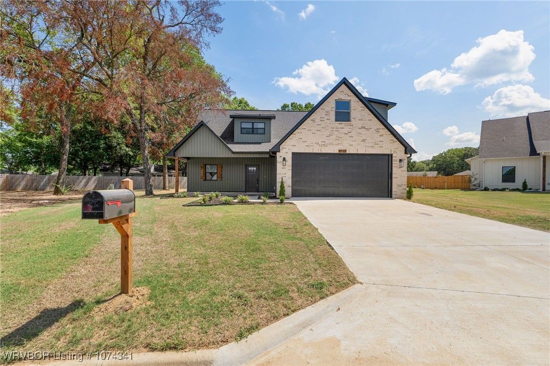 9115 Carson Way, Fort Smith, AR 72908 - See Est. Value, Schools & More
