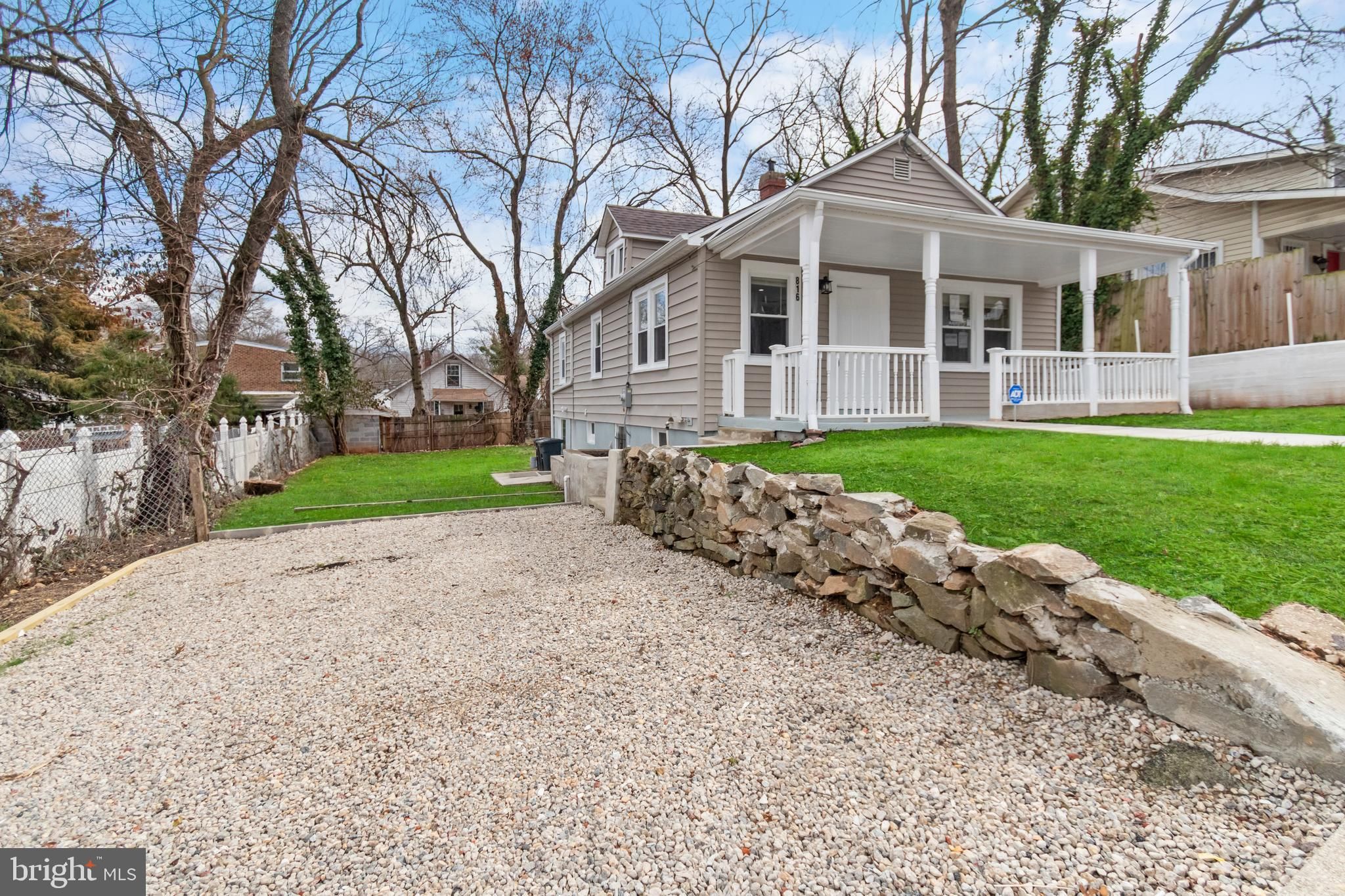 816 Kayak Ave, Capitol Heights, MD 20743 - See Est. Value, Schools & More