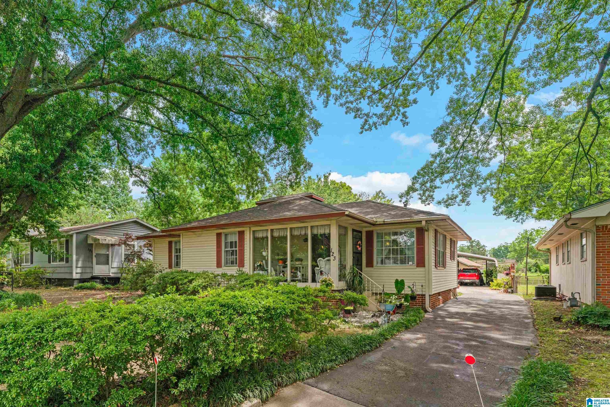 123 16th St S, Birmingham, AL 35210 - See Est. Value, Schools & More