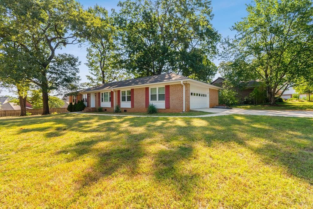 1 S Del Norte Rd, Greenville, SC 29615 - See Est. Value, Schools & More