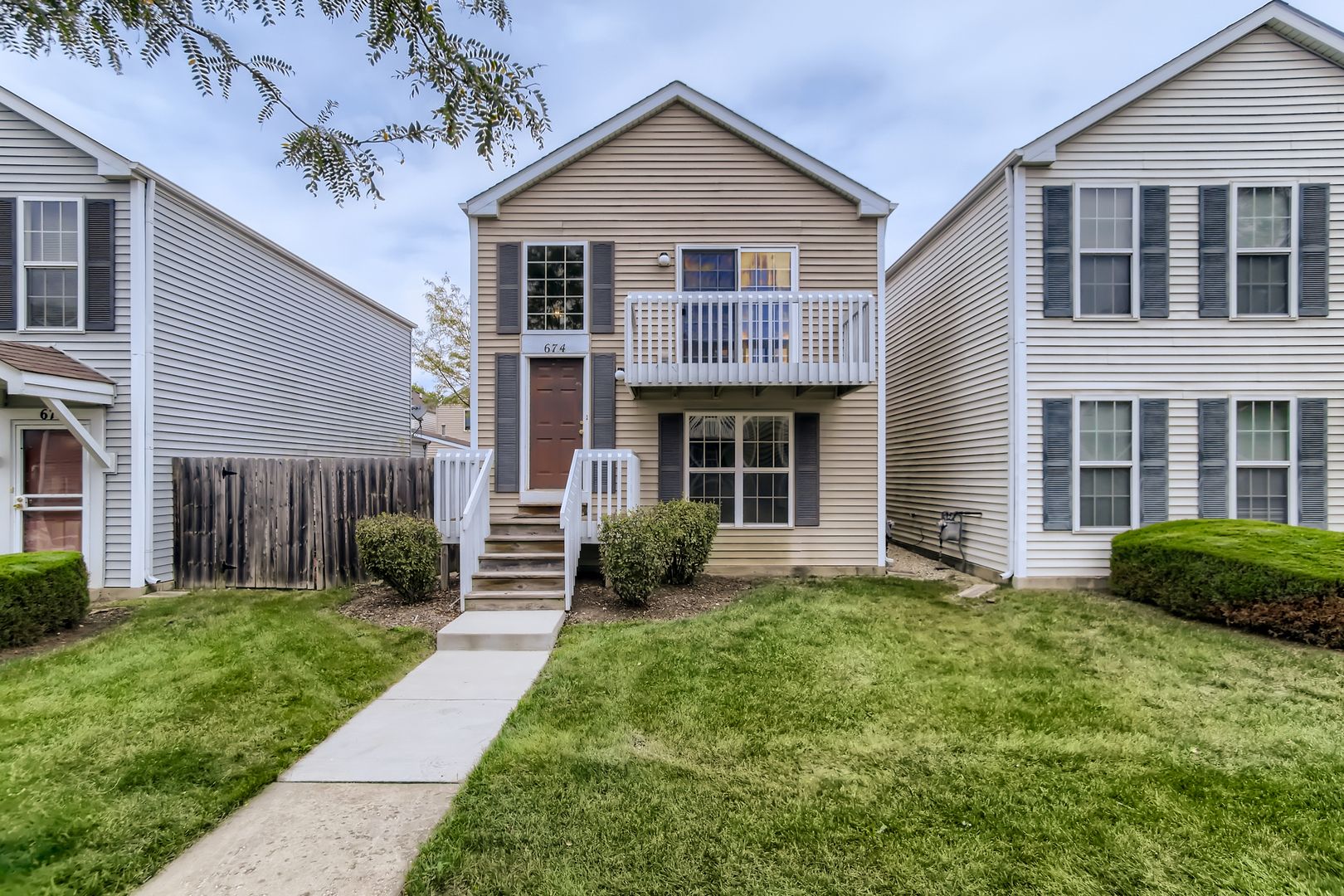 674 Four Seasons Blvd, Aurora, IL 60504 - See Est. Value, Schools & More